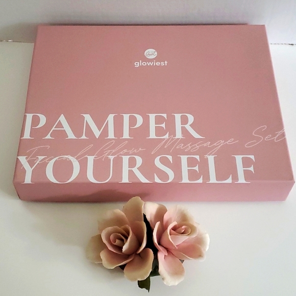 glowiest | Skincare | Glowiest Pamper Yourself Facial Glow Massage Set ...